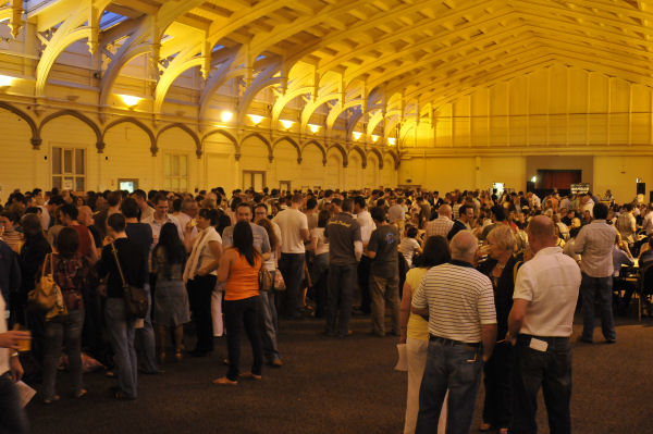 Direct from Somerset: The Mangledwurzels - a Scrumpy & Western tribute ...