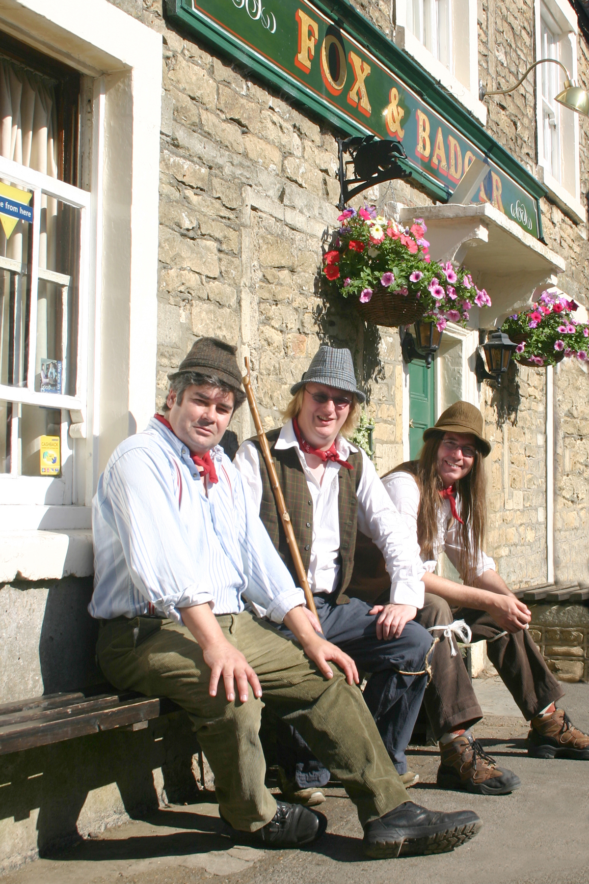 Direct from Somerset: The Mangledwurzels - a Scrumpy & Western tribute ...